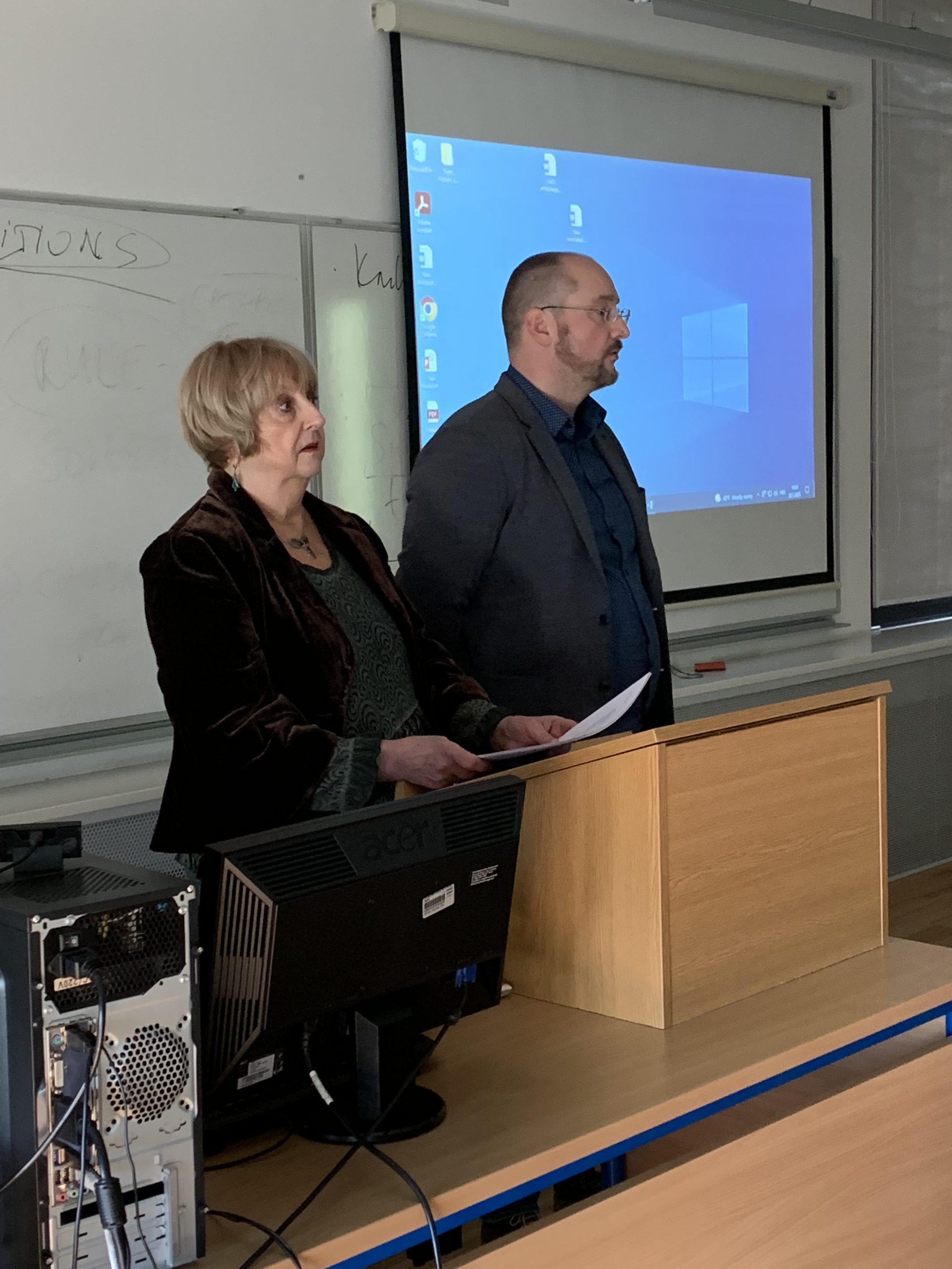 Discussion group: Poetry in Translation, with Bronislava Volková, Davor ...